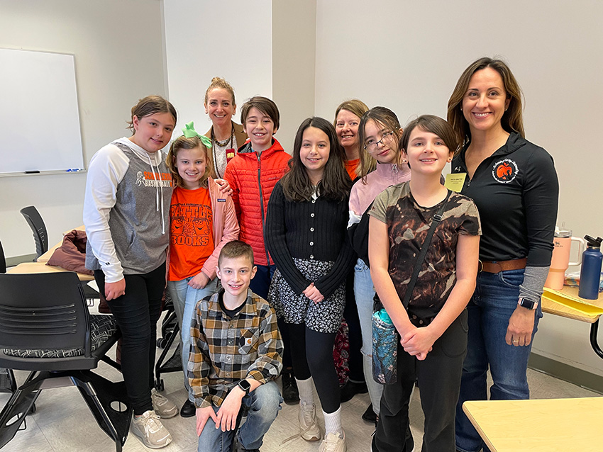 Elementary students participate in 12th annual Battle of the Books ...